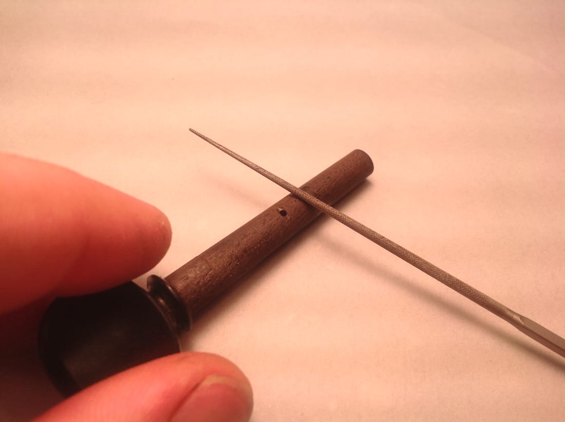 Fitting Pegs – Triangle Strings