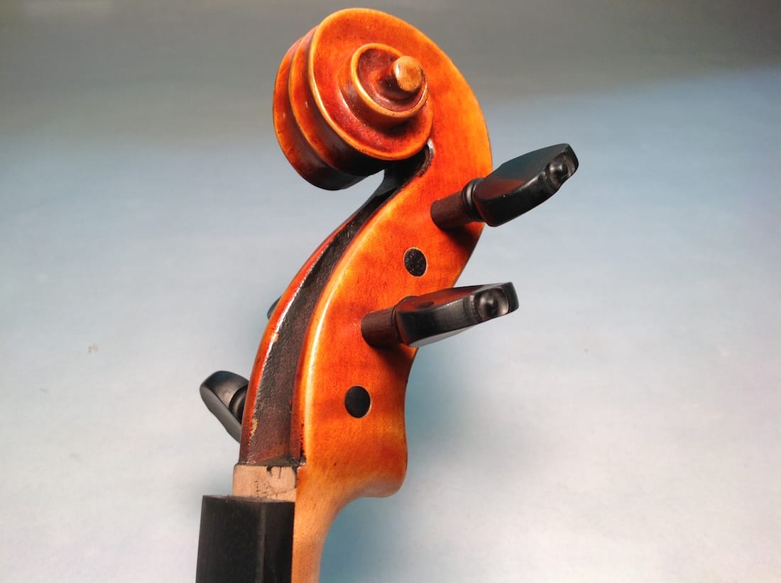 Fitting Pegs – Triangle Strings